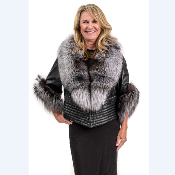 Mitchie's | Jackets & Coats | Lamb Leather Cape Jacket With Fox Fur ...